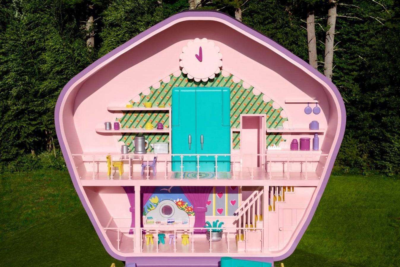 Airbnb Unveils Giant Polly Pocket House in Massachusetts - RTF ...