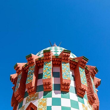 Antoni Gaudí: The Master of Catalan Modernism - RTF | Rethinking The Future