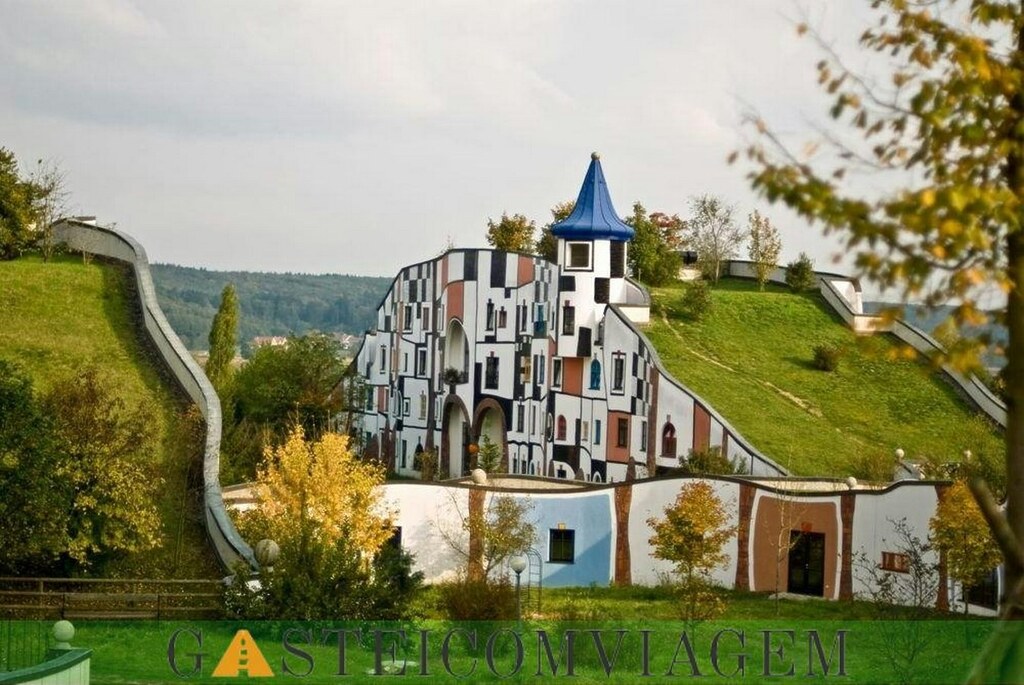 Friedensreich Hundertwasser: The Architect of Organic Forms - RTF ...