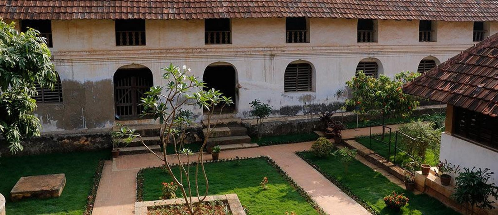 Travel the world: Padmanabhapuram Palace - RTF | Rethinking The Future