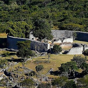The Great Zimbabwe Ruins: An Architectural Enigma - RTF | Rethinking ...
