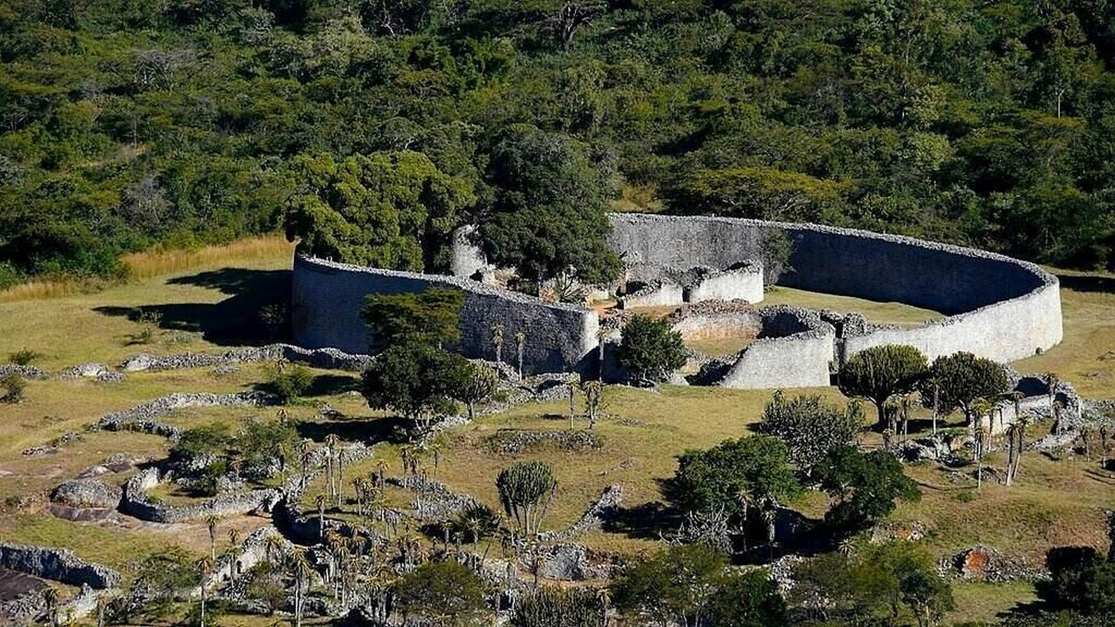 The Great Zimbabwe Ruins: An Architectural Enigma - RTF | Rethinking ...