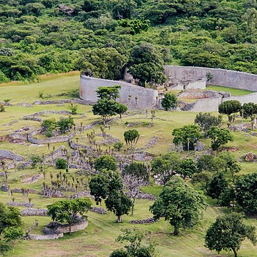The Great Zimbabwe Ruins: An Architectural Enigma - RTF | Rethinking ...