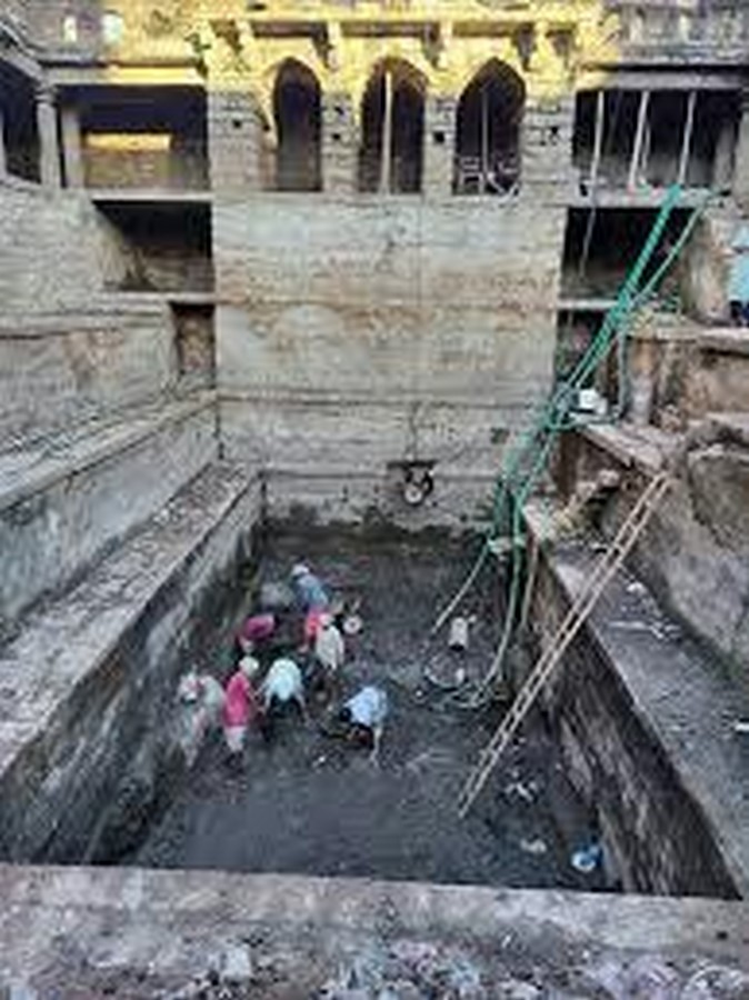 Bansilalpet Stepwell: A Journey from Neglect to Nostalgia - RTF ...