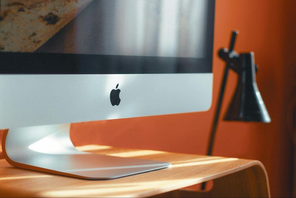 Mastering the Art of Branding: Learning How to Create Your Own Logo and ...