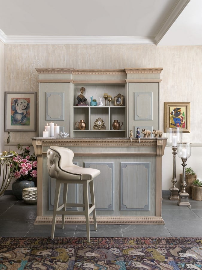 Sparkling Soirees Chic Home Bar Setups for Magical Holiday Hosting ...