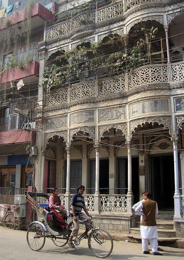 Building for All: The Role of Architecture in Promoting Social Equity ...
