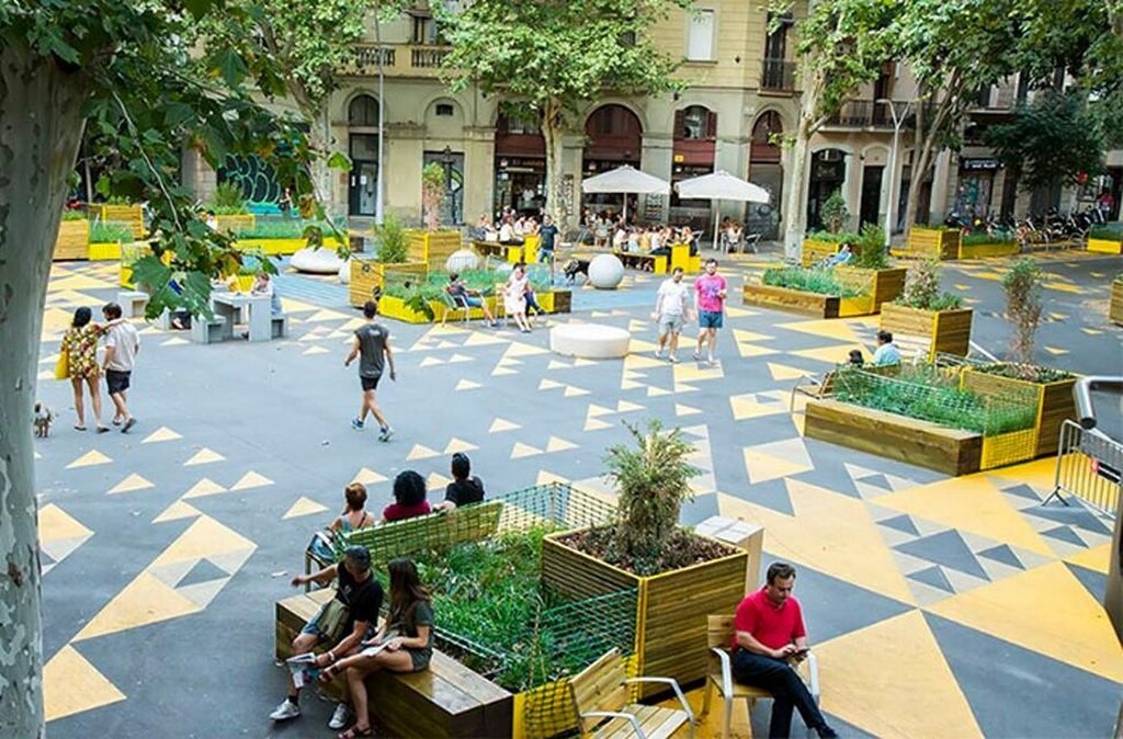 The Failures of Human-Centered Design in Transit - RTF | Rethinking The ...