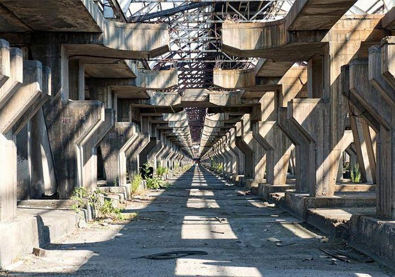 The Role of Light and Shadow in Ruin Photography - RTF | Rethinking The ...