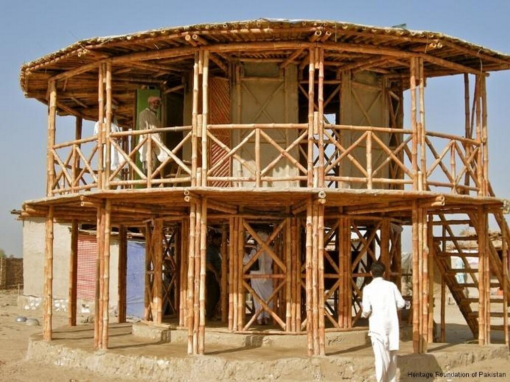Community Involvement in Humanitarian Projects - RTF | Rethinking The ...