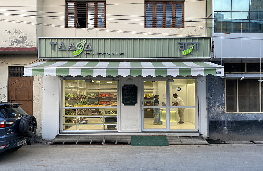 Taaza-the green grocery store by W5 Architects - RTF | Rethinking The ...
