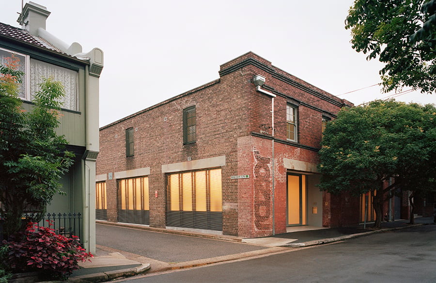Redfern Warehouse by Ian Moore Architects - RTF | Rethinking The Future
