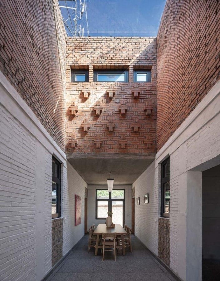 Project in-depth: Red Brick Dwellings in Ezi Village - RTF | Rethinking ...