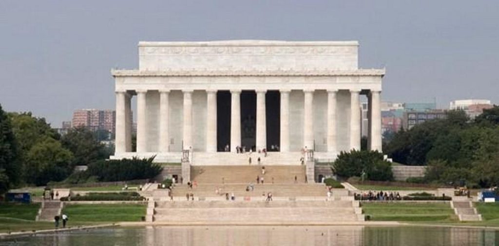 Greek Architecture and Its Modern Influence - RTF | Rethinking The Future