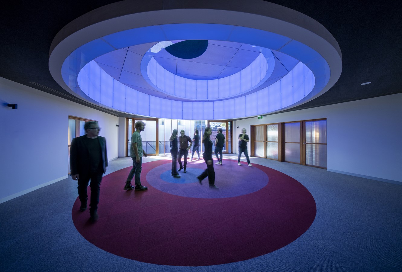 Victorian Quaker Centre by Nervegna Reed Architecture - RTF ...