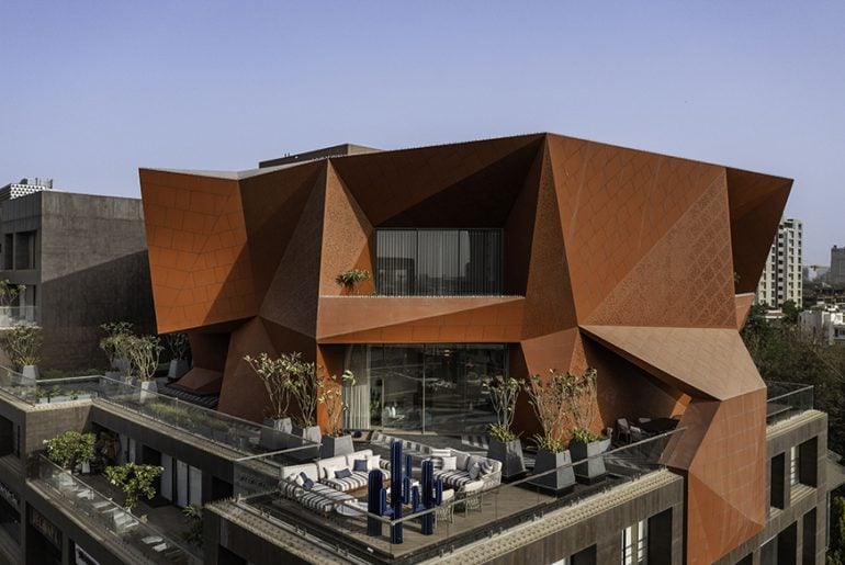 Graphic Grace by R+R Architects - RTF | Rethinking The Future