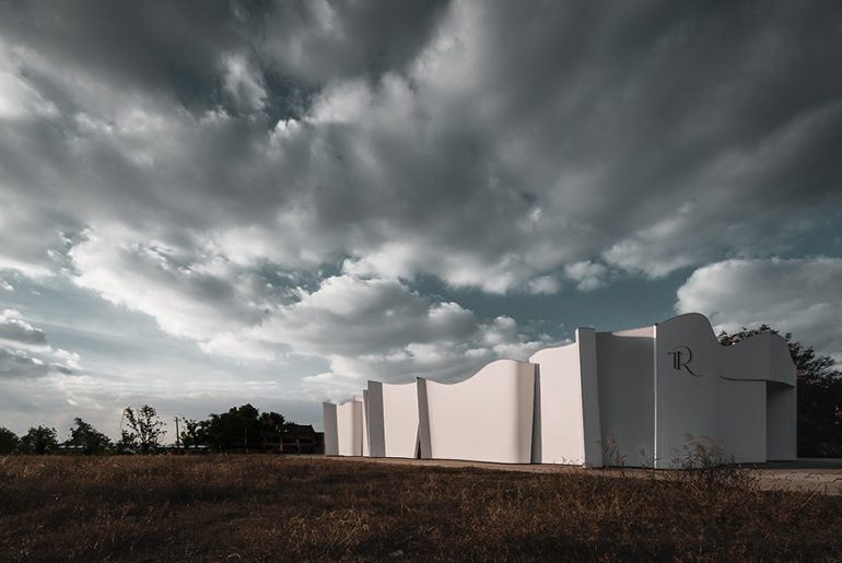 Izzipizzi by Danza Del Design - RTF | Rethinking The Future