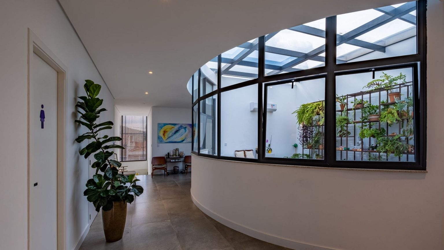 Iris by Gabriel Bampa Arquitetura - RTF | Rethinking The Future