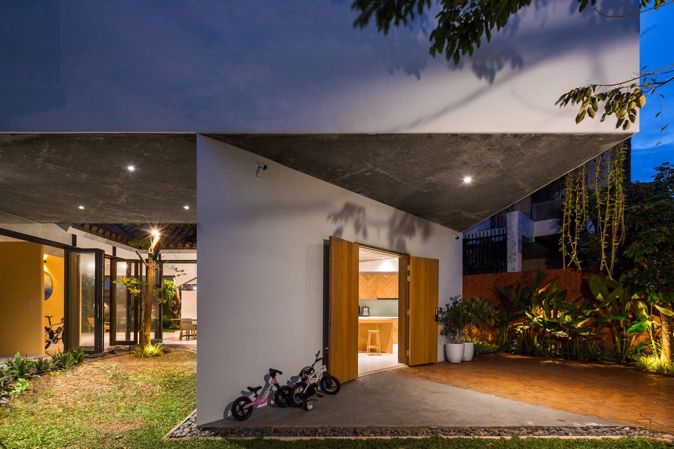 Rotating House by AD+studio - RTF | Rethinking The Future
