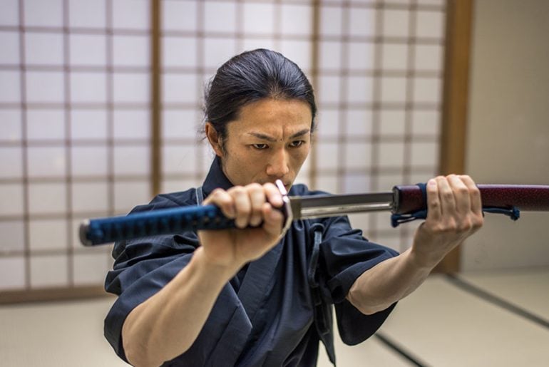 What Are the Characteristics of an Authentic Japanese Katana? - RTF ...