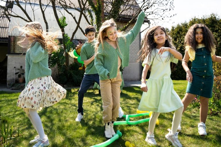 Backyard Adventures: How to Turn Your Garden into a Play and Relaxation ...