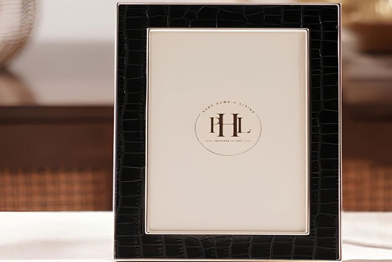 How Using Photo Frames in Interior Design Can Improve Your Home Decor ...
