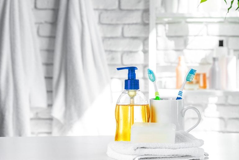 The Ultimate Bathroom Cleaning Checklist for a Fresh and Spotless Home ...