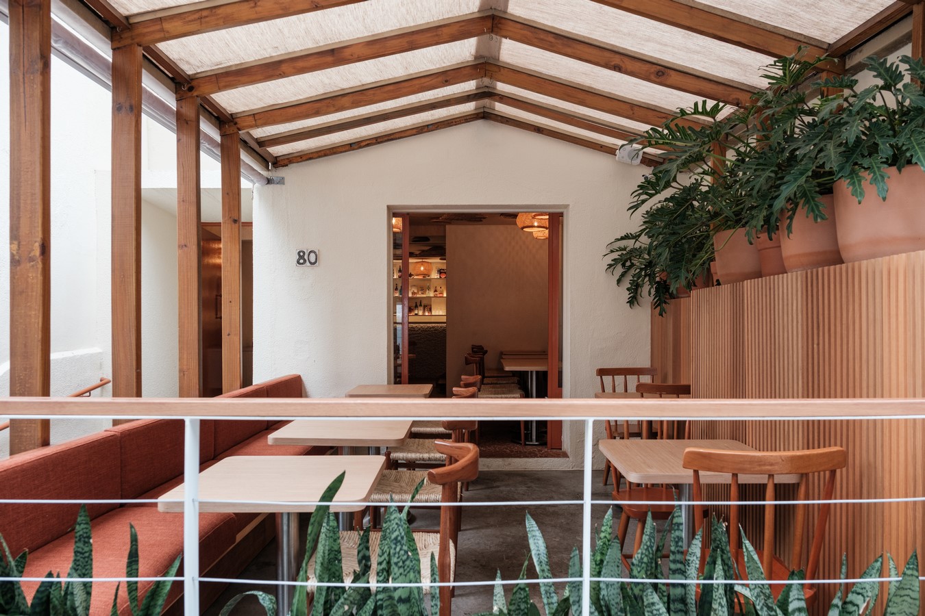 Cuia Pinheiros Restaurant by Estúdio Naia - RTF | Rethinking The Future