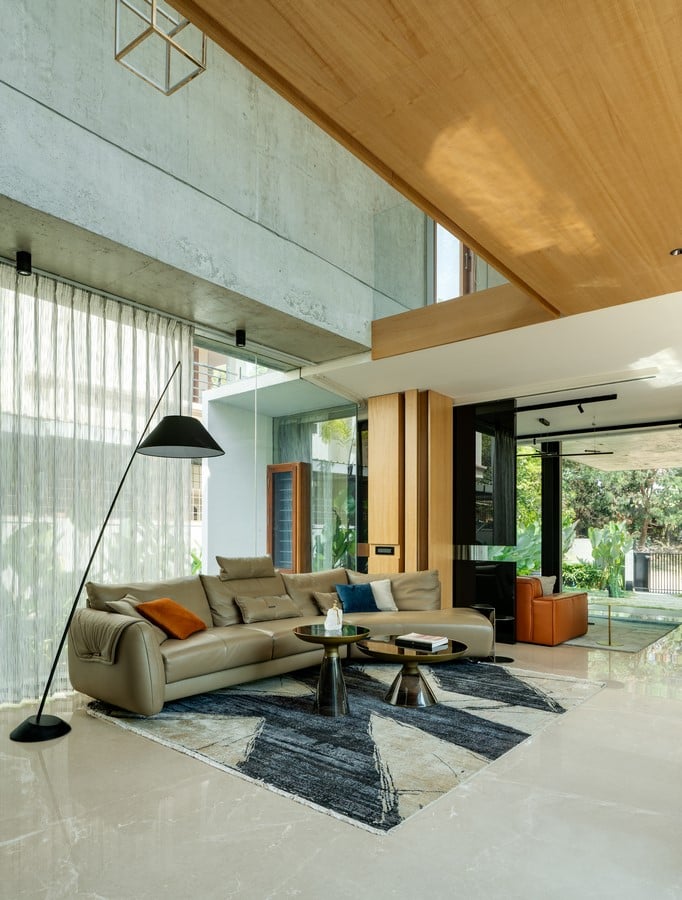 THE LONG HOUSE by CREST ARCHITECTS - RTF | Rethinking The Future
