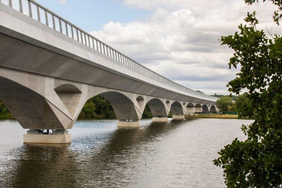 Colne Valley Viaduct: A Sculpted Vision for Future Transport ...