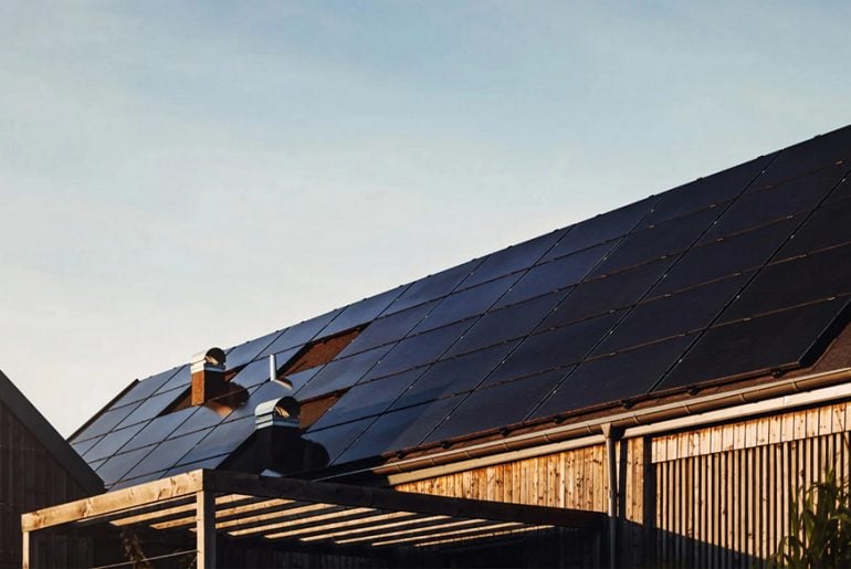 Beautiful Solar Design Ideas For Modern Luxury Homes - RTF | Rethinking ...