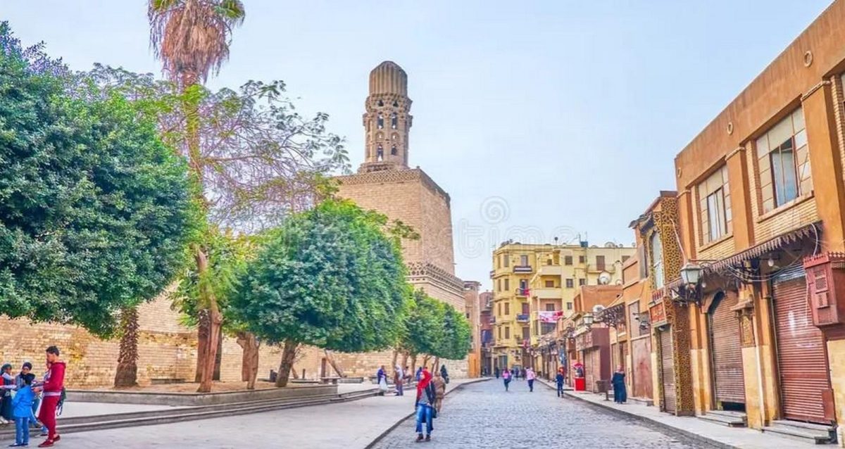 Walking through the streets of Cairo - RTF | Rethinking The Future