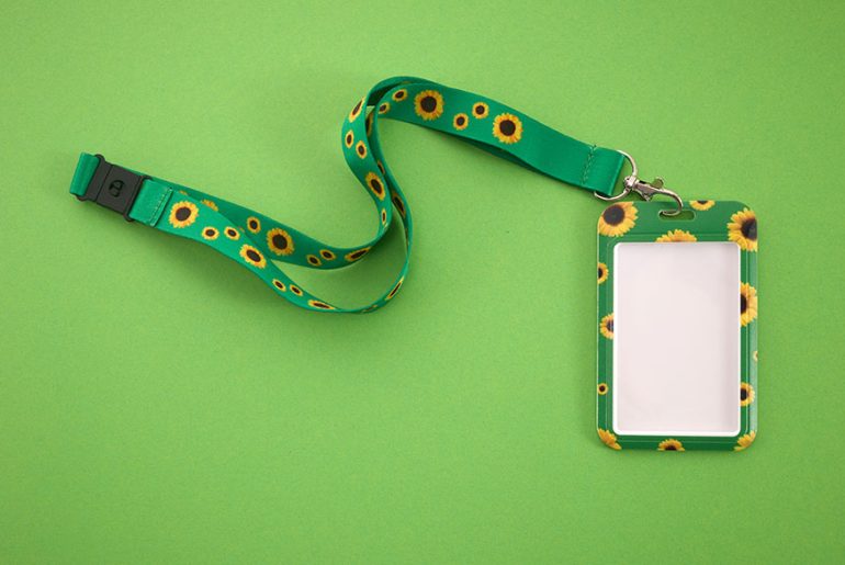 Custom Lanyards: A Small Accessory That Makes a Big Impression at Work ...