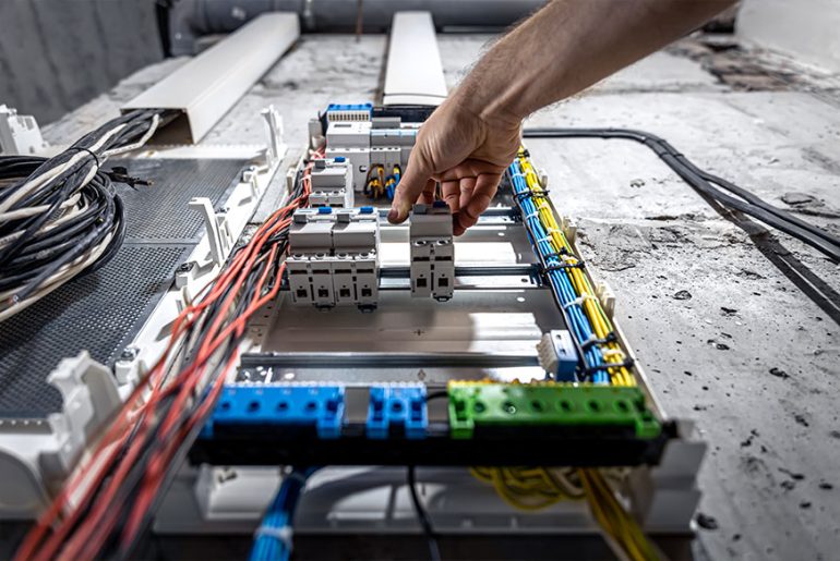 Differences between Beckhoff PLC and Siemens PLC in busbar machine ...