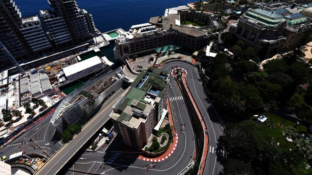 Design in Motion: The Architecture of Formula One - RTF | Rethinking ...