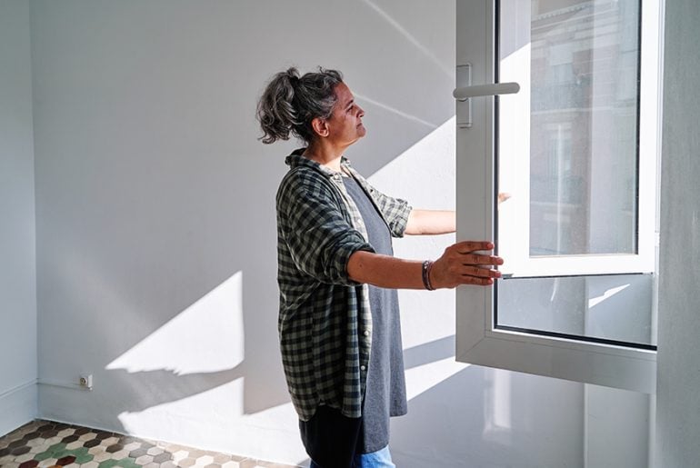 How to Minimize Heat Gain with South Facing Home Windows - RTF ...