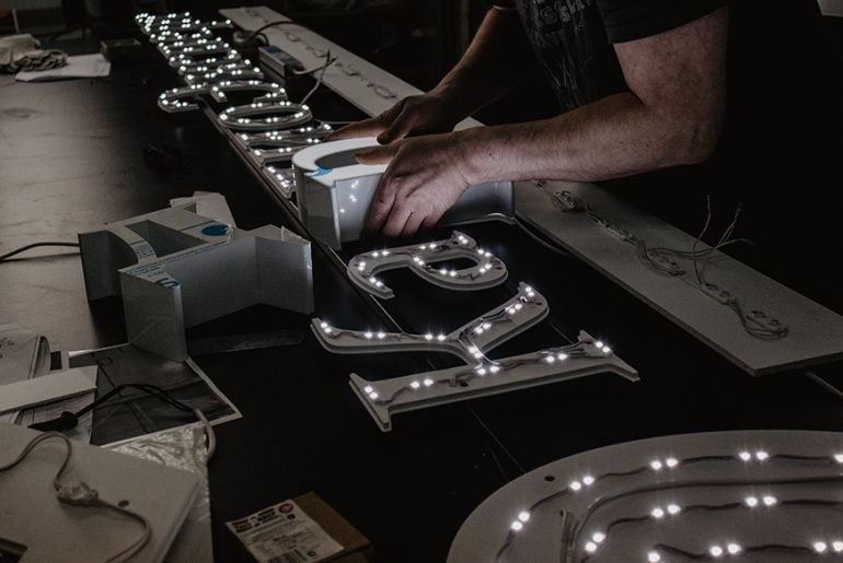 3D Lettering: A Complete Guide to Making Your Sign Stand Out in 2026 ...